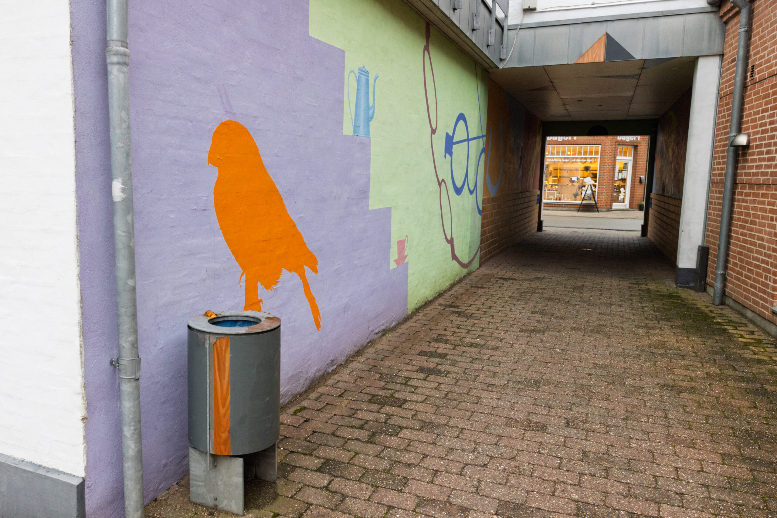 "Passageudsmykning" af Bjarke Regn Svendsen - Kunst i Varde